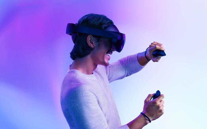 Meta Quest App: Features, Cost & Guide - JetBase